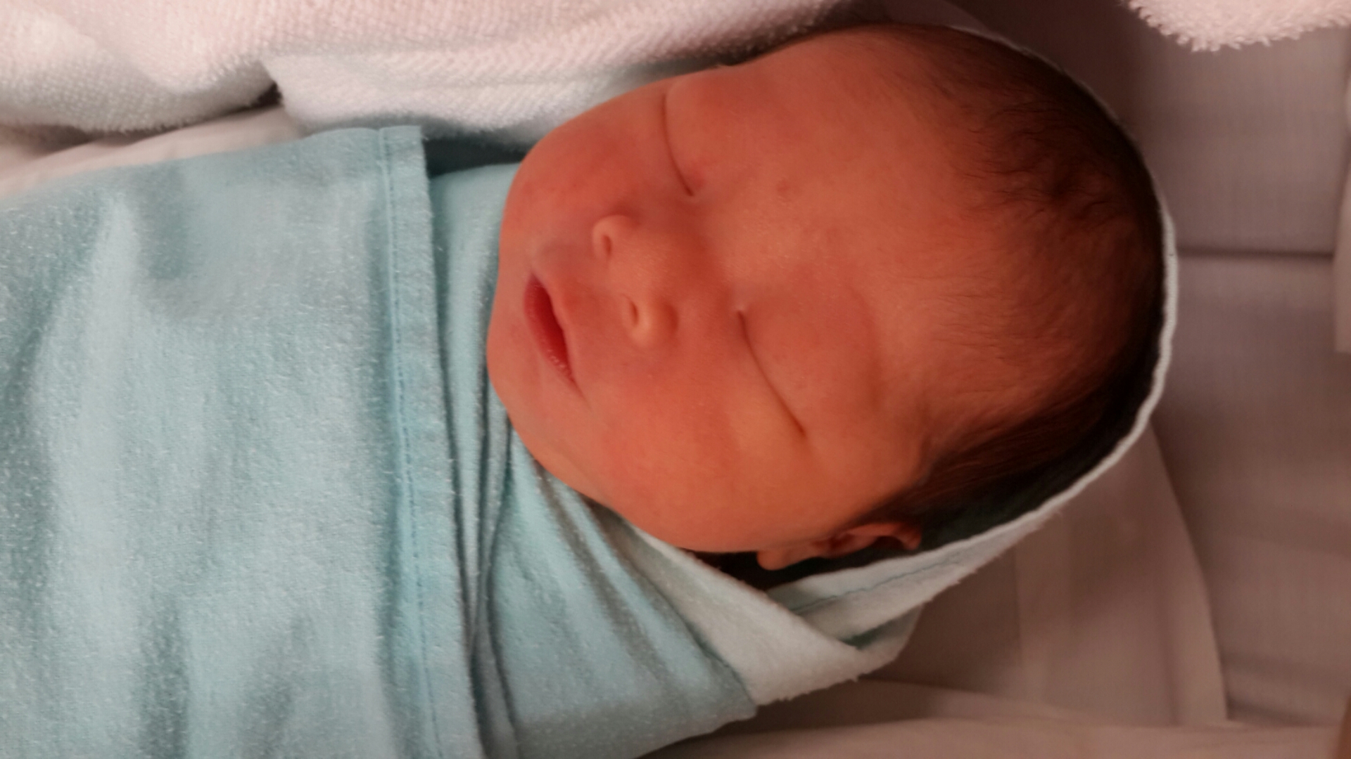 A glimpse of Motherhood | Mary Ann Tan